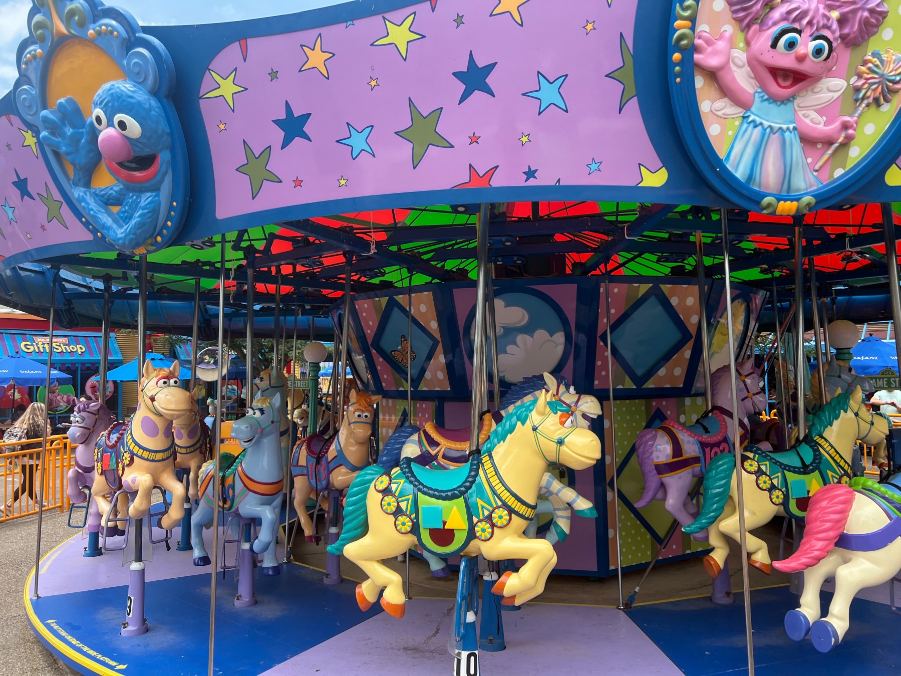 Your Guide To Sesame Place Philadelphia! – Katie Vassalotti – Travel ...